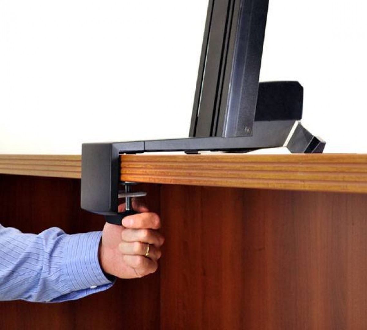 Desk & Wall Mount LCD Arm | Desk & Wall Mount LCD Arm | Webber