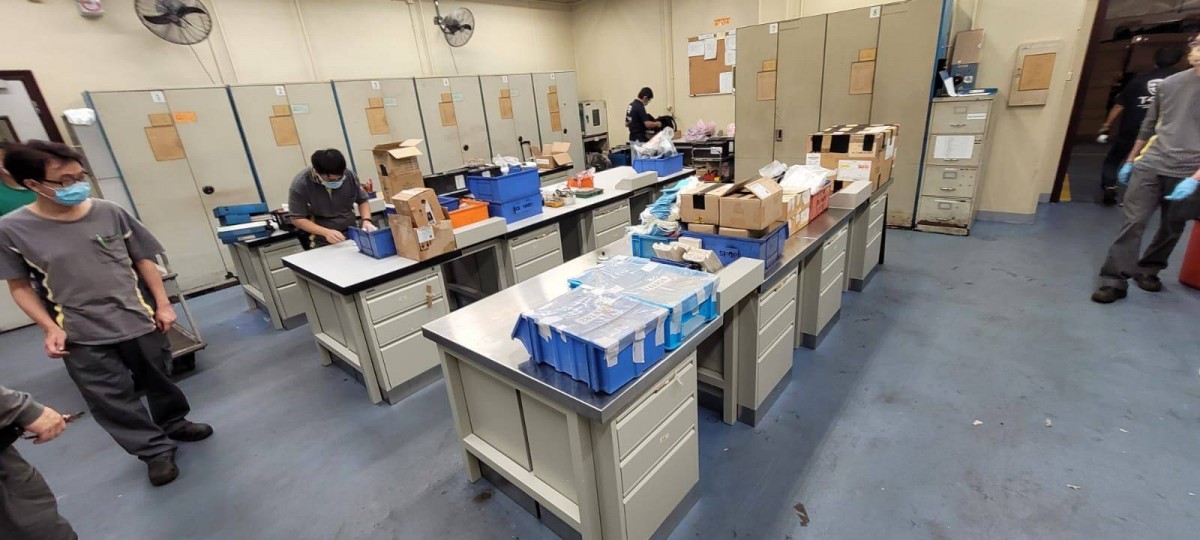 MTRC 重型工作枱 | 辦公室裝修工程成功案例 一站式工作間設計服務 | Webber